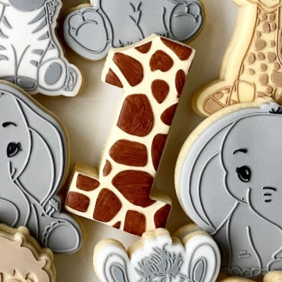 Giraffe Texture Pattern Plate – For The Love Of Cookies